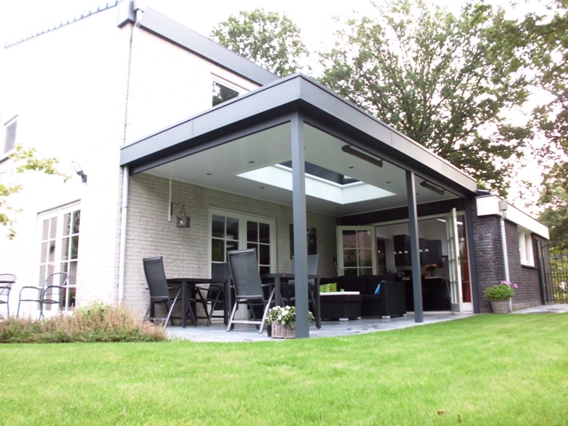 Luxe overkapping - veranda | Van Den Bergh - Essen